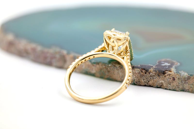 What is a Trinity Knot and when did it originate? A Celtic Symbol of…